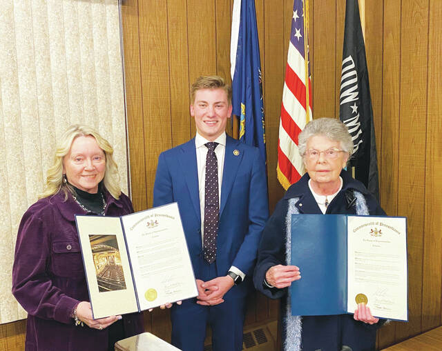 Wright Twp. residents honored for volunteer work - Mountain Peaks