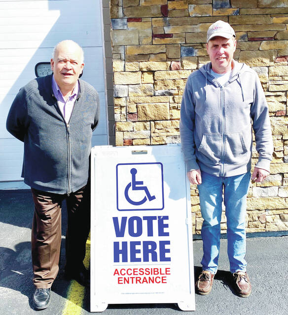 Election Day in Mountain Top - Mountain Peaks